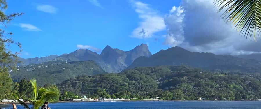 Tahiti Half Day Small Group Circle Tour - Waterfalls & Caves - What the Reviews Tell Us