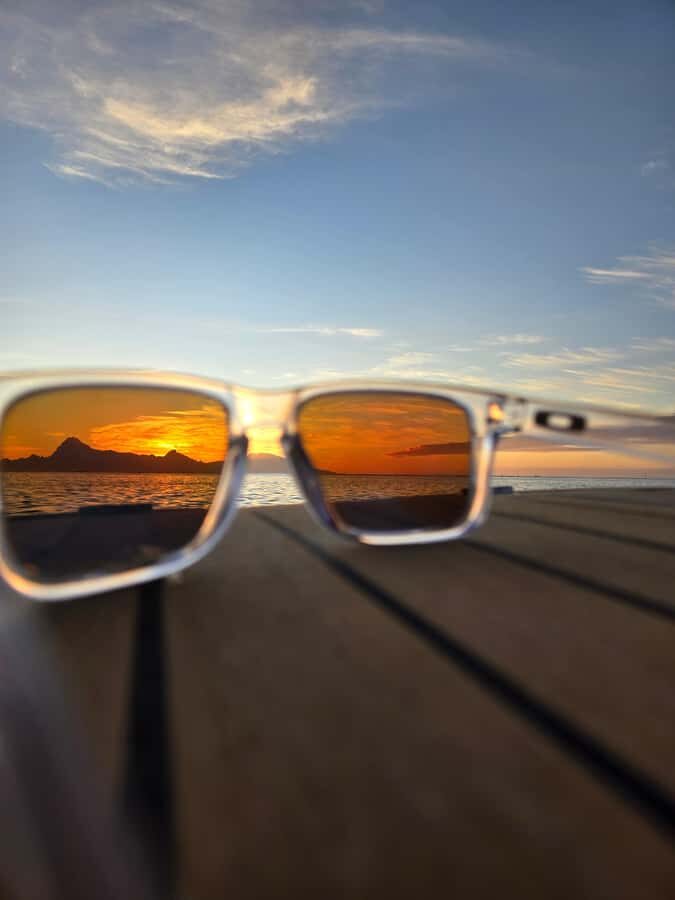 Tahiti Lagoon: An unforgettable sunset cruise facing Moorea - A detailed look at the Tahiti Lagoon Sunset Cruise