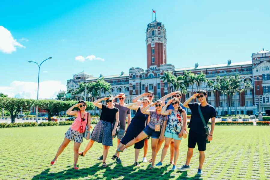 Taipei: Old Town Walking Tour - The Experience of the Guides