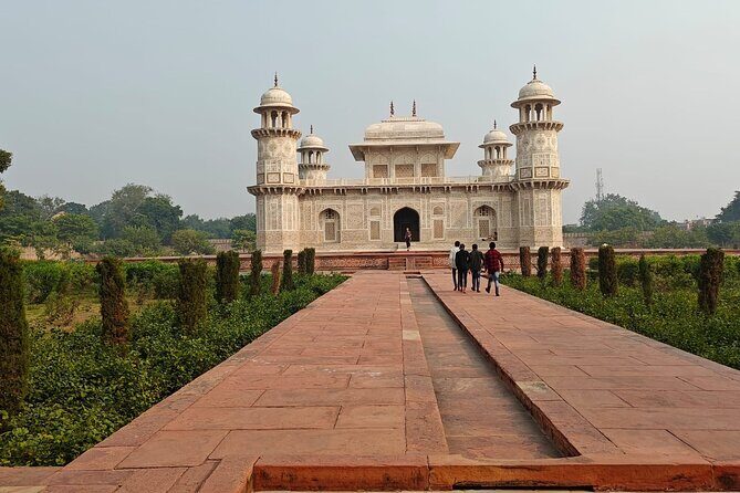 Taj Mahal Sunrise, Baby Taj and Agra Fort Day Tour From Agra - Who Will Love This Tour?