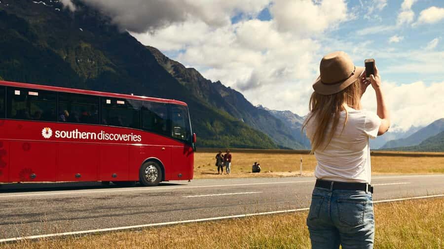 Te Anau: Milford Sound Coach & Cruise with Farm Experience - The Farm Experience: A Genuine Taste of Rural New Zealand