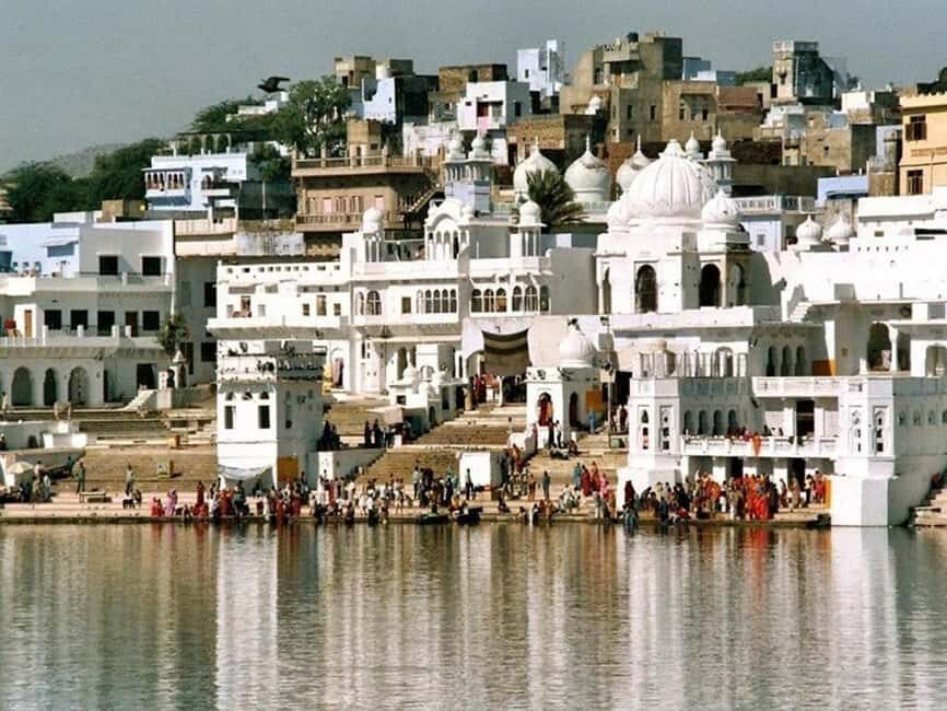 The Soul of Pushkar: Temple, Lake & Local Cuisine in a Day - Analyzing the Experience