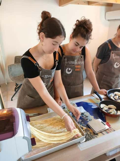 Tokyo: Ramen & Dumpling Cooking Class w/Chef/Vegan available - Discover the Heart of Japanese Comfort Food