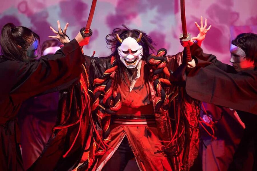 Tokyo: Samurai Entertainment Night Show in Kanda Shrine - The Experience’s Strengths and Considerations
