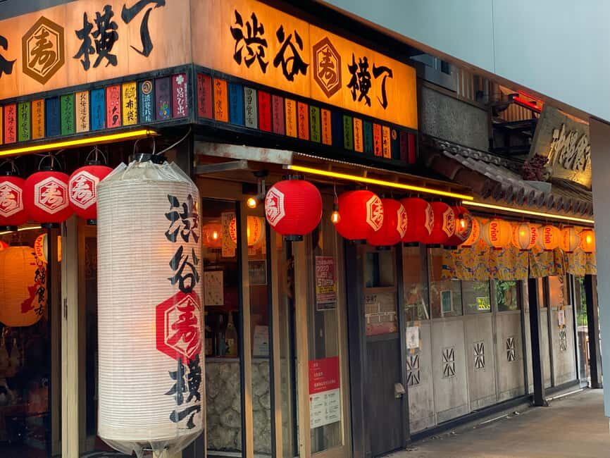 Tokyo: Shibuya Tour with a Local Guide in Spanish and Hidden Gems - The Sum Up