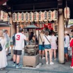 Traditional Osaka - Walking tour - The Spirit of Tradition: Hozenji Temple and Kuromon Market