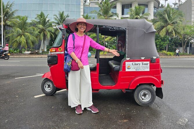 Tuk Tuk safari capital Colombo (Food and Entry Fees) Including - Who Should Consider This Tour?