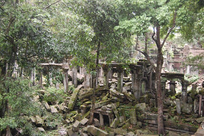 Two Days Angkor Wat Park-Beng Mealea and Kampong Phluk Village - Who Will Love This Tour?