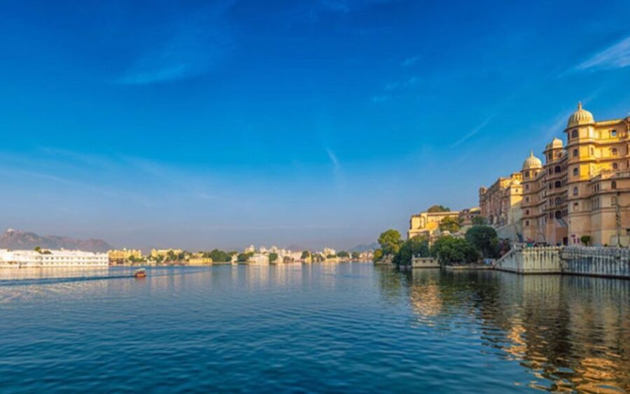 Udaipur Full-Day Private Tour with Boat Ride and Lunch - Authenticity and Guide Quality