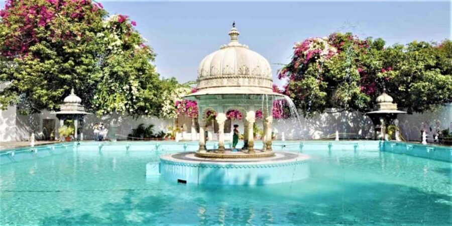 Udaipur: Monsoon Palace & Cultural Walk with Local Food - Deep Dive: Why It Works