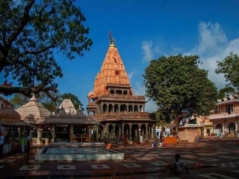 Ujjain: 2-Day Mahakaleshwar Jyotirlinga & Bhasma Aarti Tour - The Experience: Why This Tour Stands Out