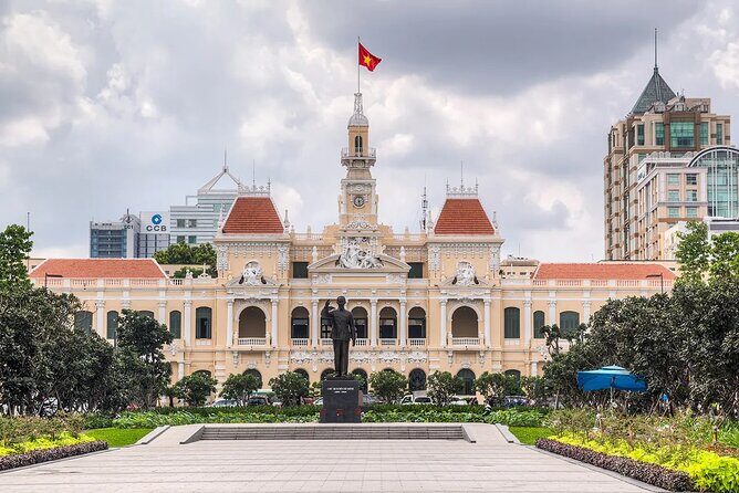 Vietnam Private Tour Explore Ethnic Culture and Nature in 15 Days - About the Price and Value