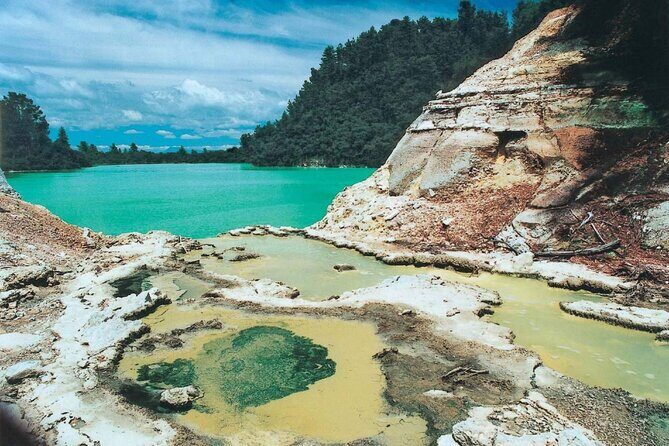 Wai-O-Tapu & Wai Ariki Hot Springs Small Group Tour in Auckland - Exploring the Itinerary: What You Can Expect
