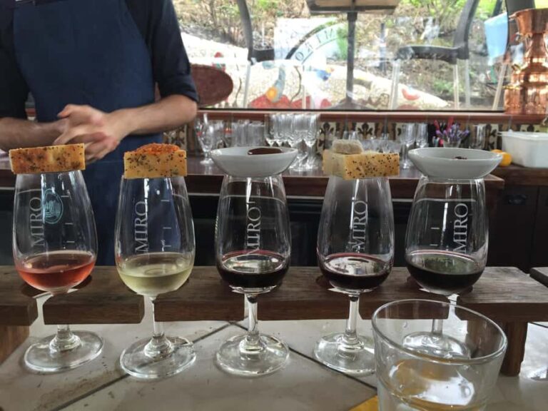 Waiheke Island Wine Tours - PREMIUM Wines - Max 11 clients ! - A Closer Look at the Itinerary
