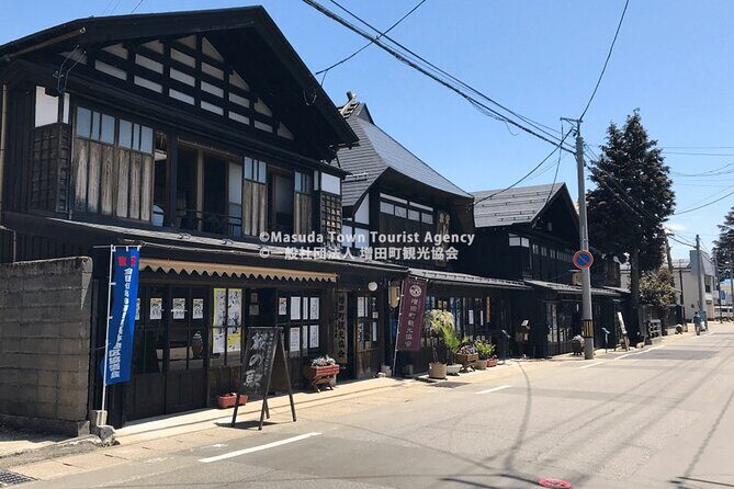 Walking Tour of Wealthy Merchant's Storehouses in Akita - Exploring the Itinerary: What to Expect