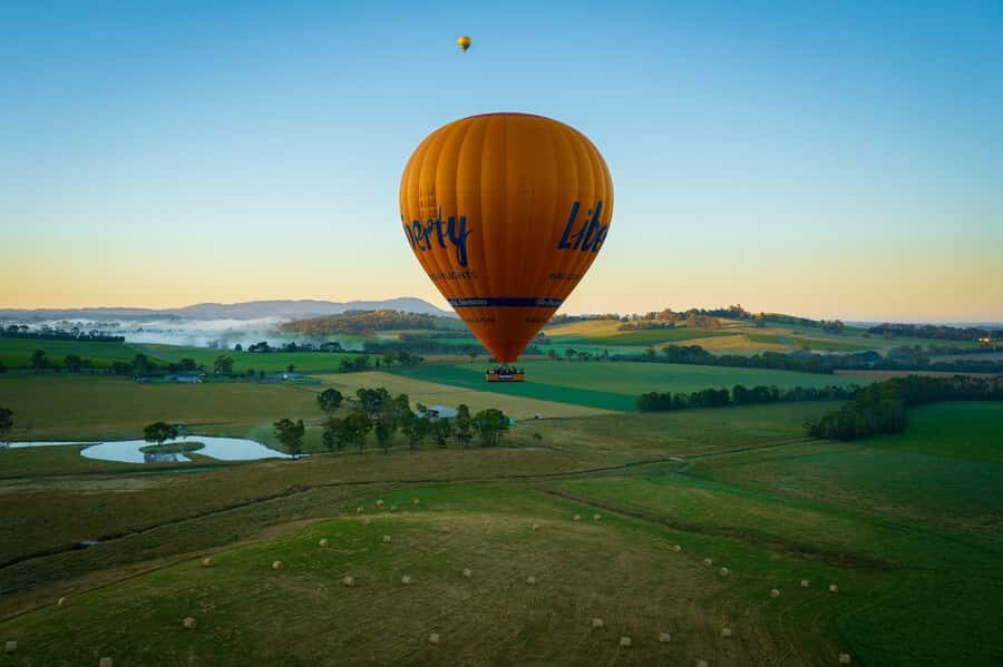 Yarra Valley: Balloon Flight with Breakfast - Who Should Consider This Tour?