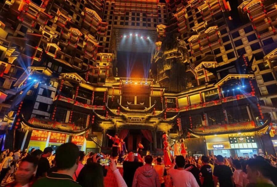 Zhangjiajie: 2-DayTour with Miao Minority Costume Changing - Exploring Tianmen Mountain and Its Famous Attractions