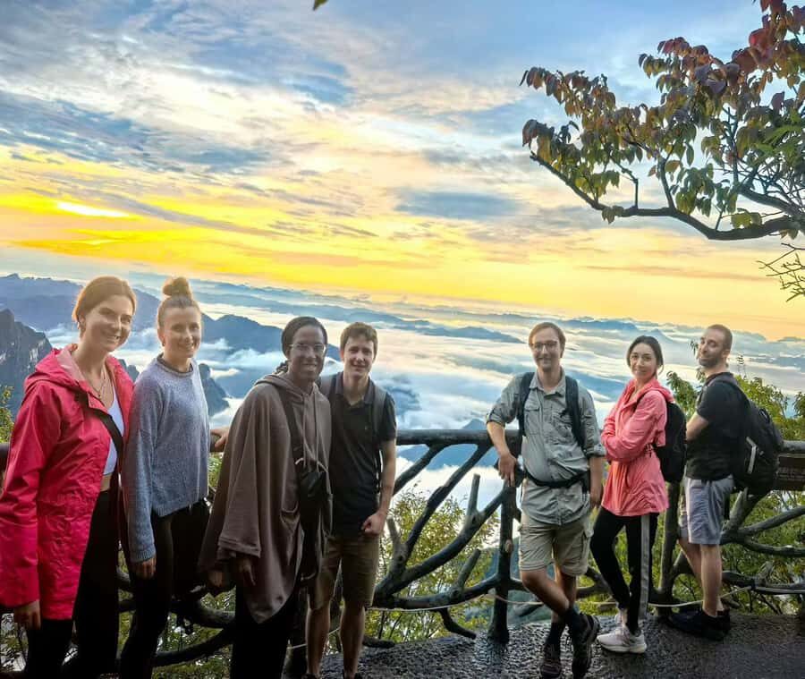 1--2 days Group Tour Avatar & Tianmen MountainGlass Bridge - Who Is This Tour Best For?