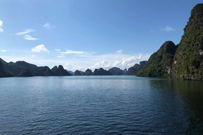 1-Day Explore Halong Bay With Cave, Kayaking And Swimming - Who Should Consider This Tour?