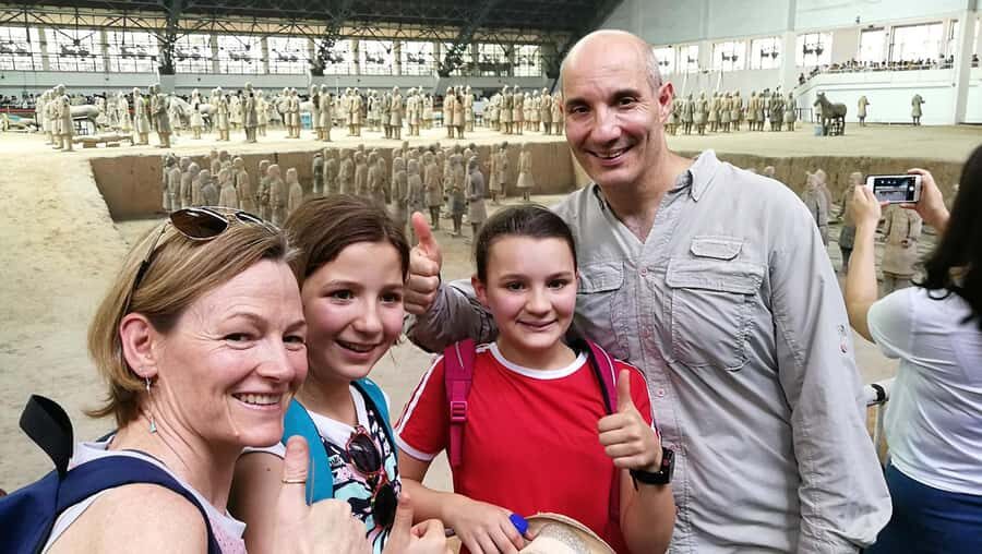 1-Day Private Xi'an Tour: Terracotta Warriors & City Wall - Practical Tips and What to Expect