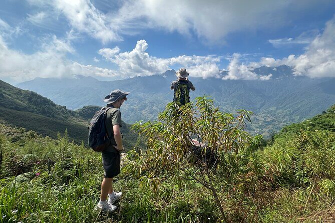 1 Day Trekking Tour in Sa Seng to Hang Da to Hau Thao Villages - Detailed Breakdown of the Itinerary