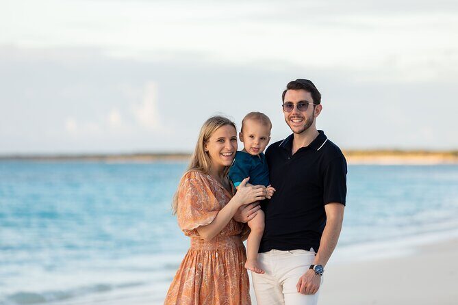 1 Hour Private Professional Portraits in Grace Bay Beach - Who Will Love This Experience?