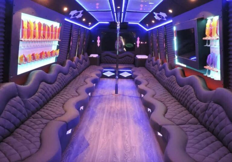 #1 Vegas Club Crawl with Party Bus, Free Drinks & VIP Entry - The Experience: What Makes It Stand Out