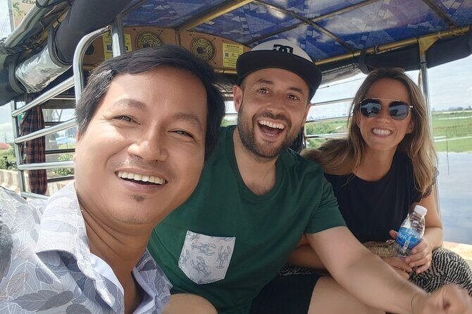10 Stop Phnom Penh Tour by Tuk-Tuk, includes S21 & Killing Fields - What Travelers Say