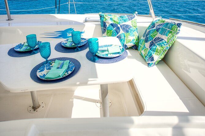 2.5hr Private Catamaran Cruise with Snorkeling, Bar, Food - Analyzing the Value