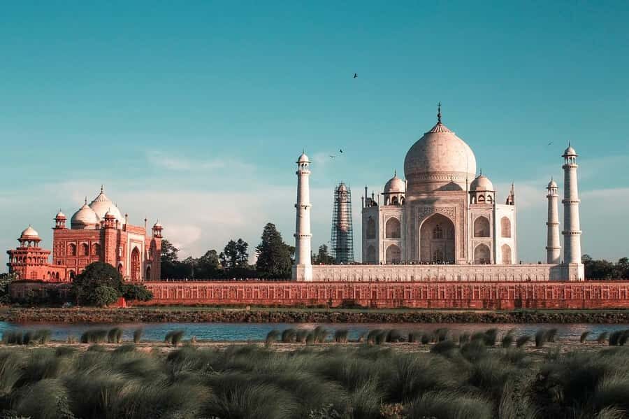 2 Day Luxury Golden Triangle Tour to Agra, Jaipur From Delhi - The Day-by-Day Breakdown: What Youll See and Feel