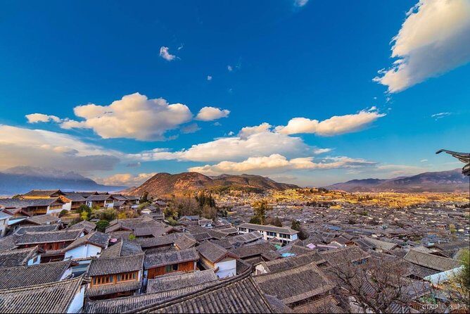 2-Day Private Lijiang Highlights Tour: Old Town, Snow Mountain, Show and More - Day 1: Cultural and Historical Gems