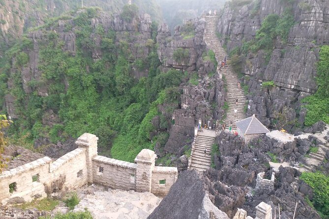 2 Day Tour Hoa Lu - Trang An - Mua Cave - Bich Dong - Cuc Phuong - Practical Tips for Travelers