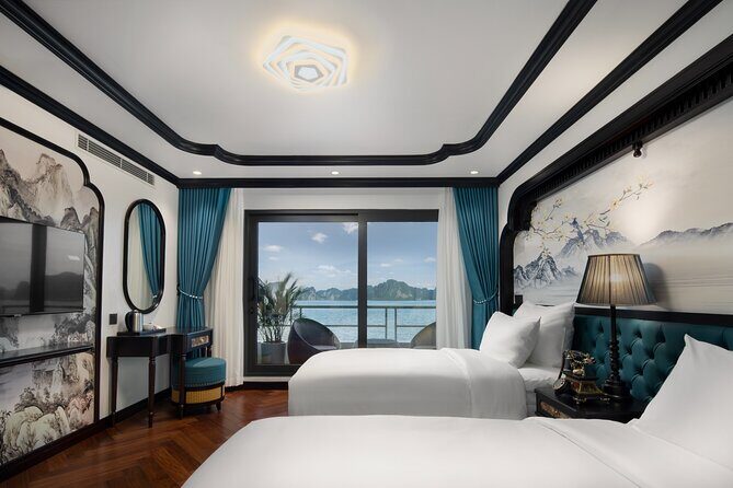 2 Days 1 Night Luxury Experience on a 6 Star Catherine Cruise - Experience Overview: A Closer Look