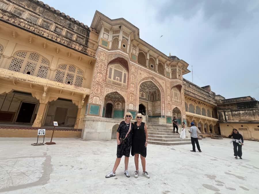 2 Days Jaipur Sightseeing tour with elephant safari & guide - What Makes This Tour Stand Out?