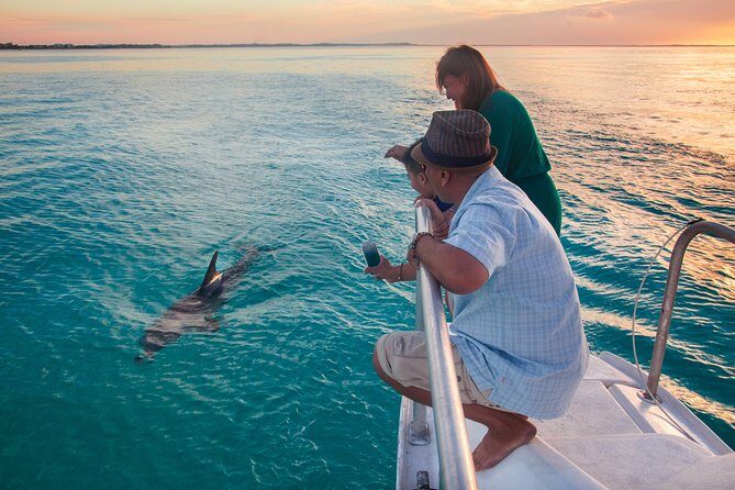 2 Hour Champagne Sunset Cruise from Grace Bay, Providenciales (Adult Only) - The Route and Highlights