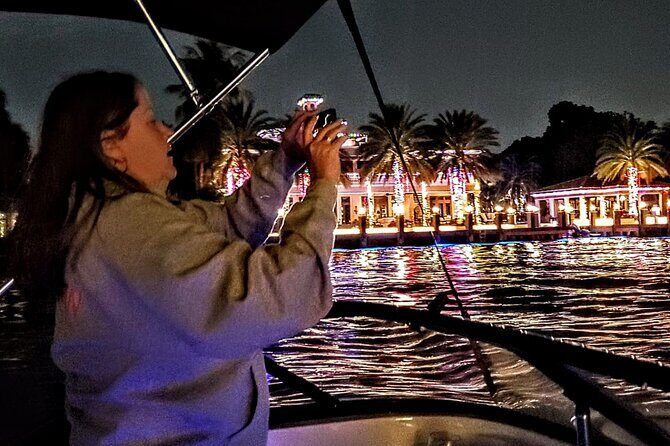 2 Hour Holiday Christmas Lights Tour in Fort Lauderdale max 6pax - Authentic Traveler Insights