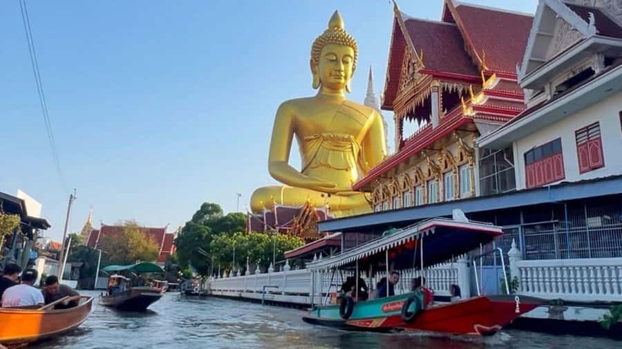 2 Hrs Private Bangkok Canal Boat Tour: Traditional Flat Boat - Authenticity and Value