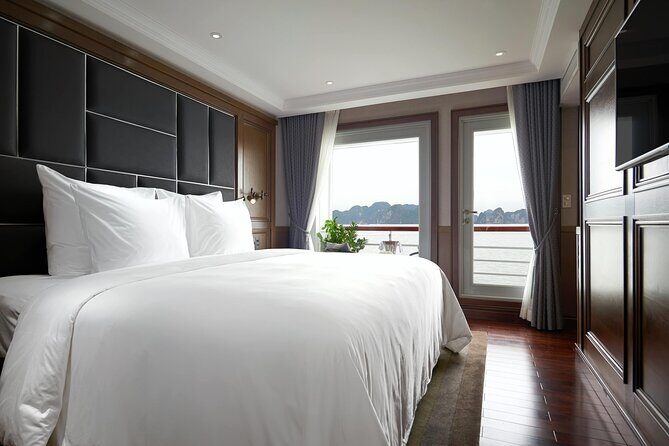 2D1N Ha Long Bay Cruise  Paradise Elegance 5-Star with Balcony - Setting the Scene: What to Expect on the Cruise