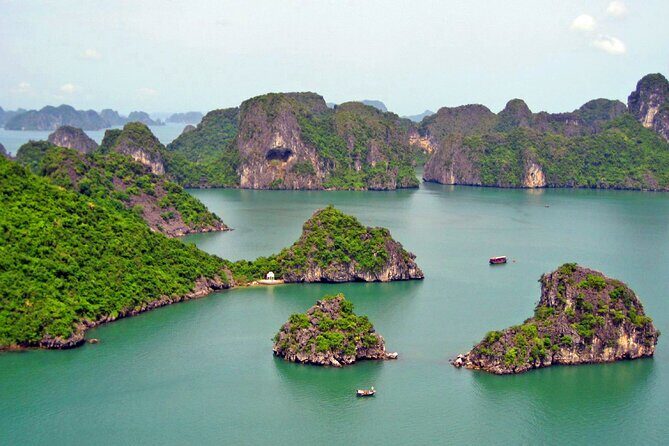 3-Day Halong Bay Cruise with Round-trip Transfer From Hanoi - Practical Considerations