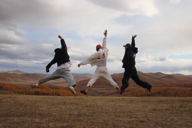 3 Day Tour to Kharkhorin and Mini Gobi with Camel and Horse Ride - Transportation, Group Size, and Practicalities