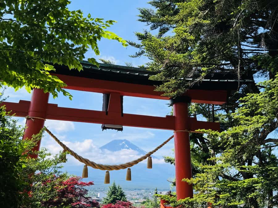 3 Days Japan Tour Package With English Speaking Driver - Mount Fuji: Japan’s Iconic Natural Wonder