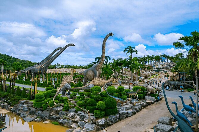 3 Days Pattaya Private Tour With Water Parks And Koh Larn Islalnd - Transportation and Practical Details