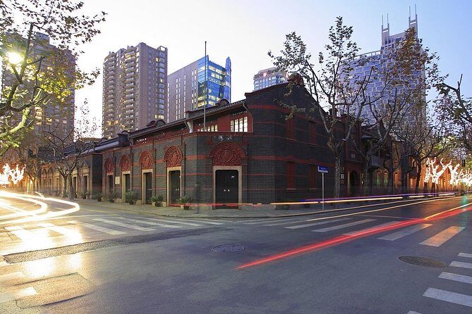 3-Hour Shanghai Old Town to French Concession Walking Tour - Authenticity and Practical Tips