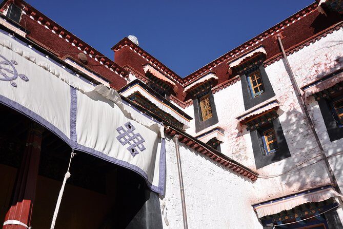 3-Night Holy City Lhasa Group Tour - Transportation, Permits, and Altitude