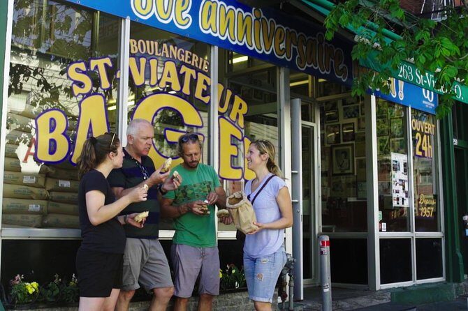 3Hr Montreal Architecture Bike Tour with regular or E-bikes Beer & wine included - The Sum Up