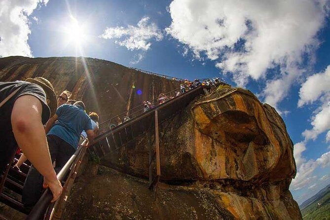 4-Day Essence of Sri Lanka Tour - Overview of the Tour