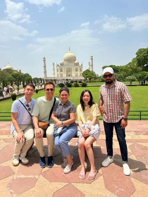 4 Days Private Luxury Golden Triangle Tour from Delhi - Day 2: Seeing the Taj Mahal at Dawn and Exploring Agra