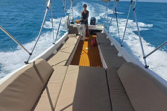 4-hour snorkel cruise to Underwater Sculptures with boat dogs - The Experience from a Traveler’s Perspective