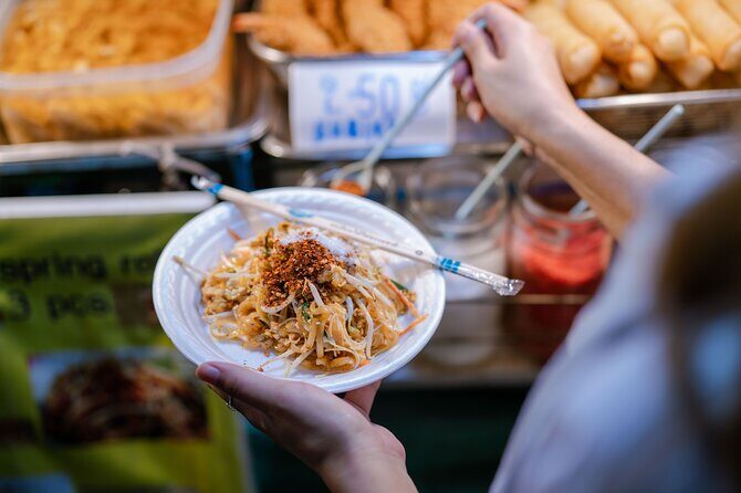 4 Hours Private Bangkok Backstreets Culinary Tour in Chinatown - Who Will Love This Tour?