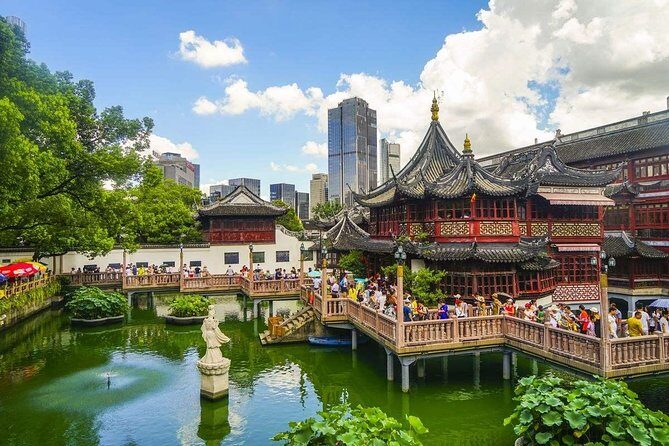 5-Hour Shanghai Private Tour:Shanghai Tower,Yu garden and Jade BuddhaTemple - Assessing the Value and Practicality